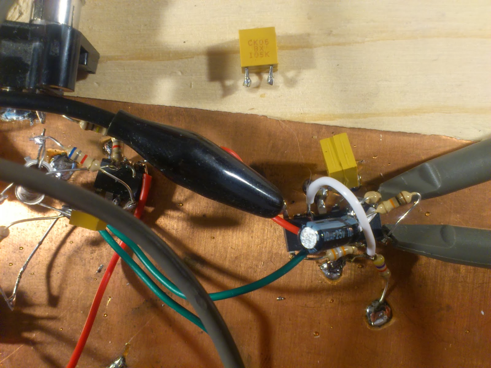 Electronics Evolution: Current controlled oscillator, LM13700 ...