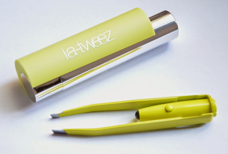 Review: La-Tweez Pro Illuminating Tweezers - Beauty of a Lemon