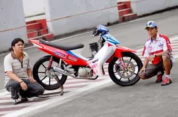 Gambar Motor Road Race | R-way Collection