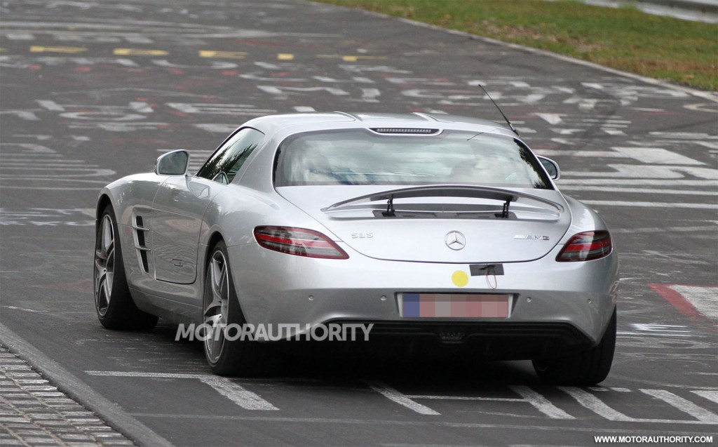 Mercedes AMG SLS E-Cell Caught Testing @ Nürburgring | Electric Vehicle ...