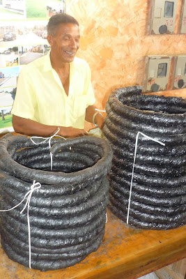 Vale do Jequitinhonha - Blog do Banu: Cigarro de fumo de rolo é ...