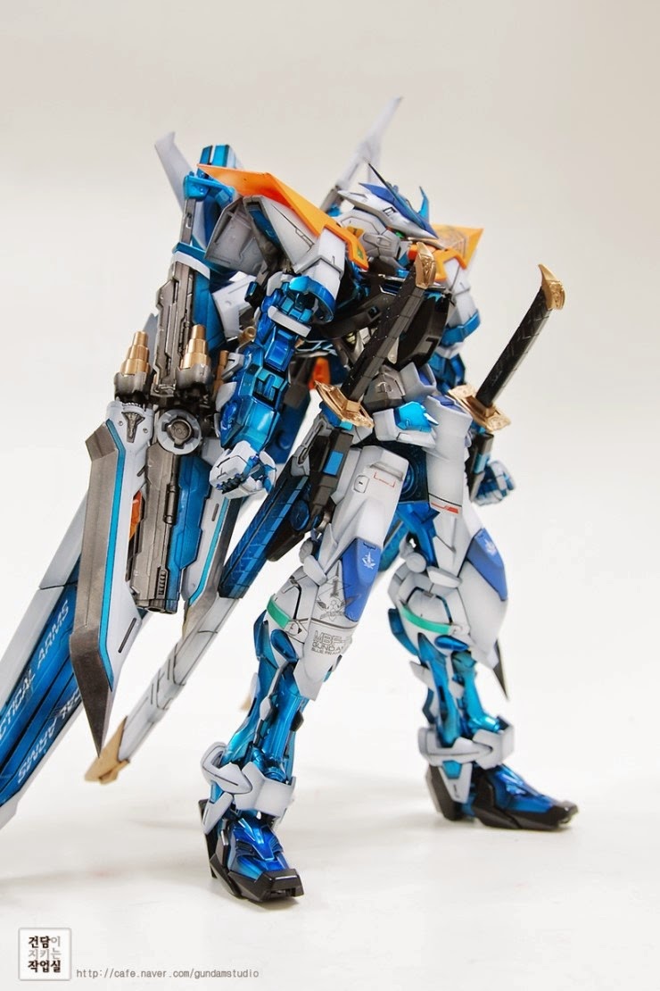 Custom Build: MG 1/100 Gundam Astray Blue Frame Second Revise + Caletvwlch