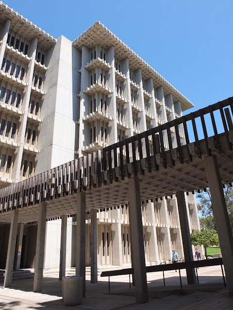 UCSD / Art & Architecture