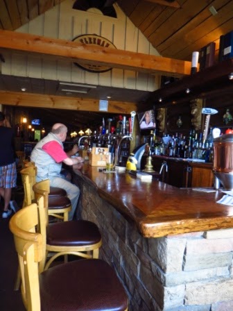 Teena in Toronto: The Fergusson Room Pub, Fergus, ON