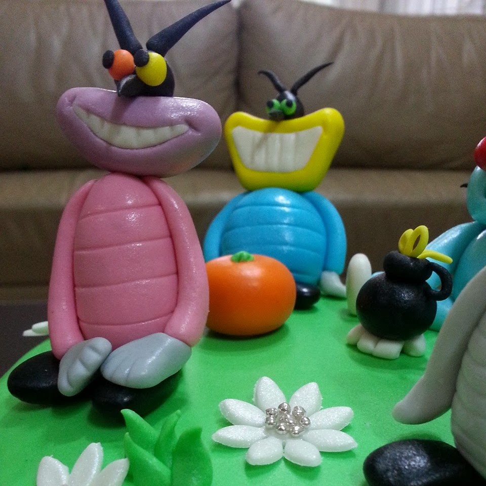 GG Home Biz Cakes & Wedding Cakes: Oggy & the Cockroaches Birthday Cake ...