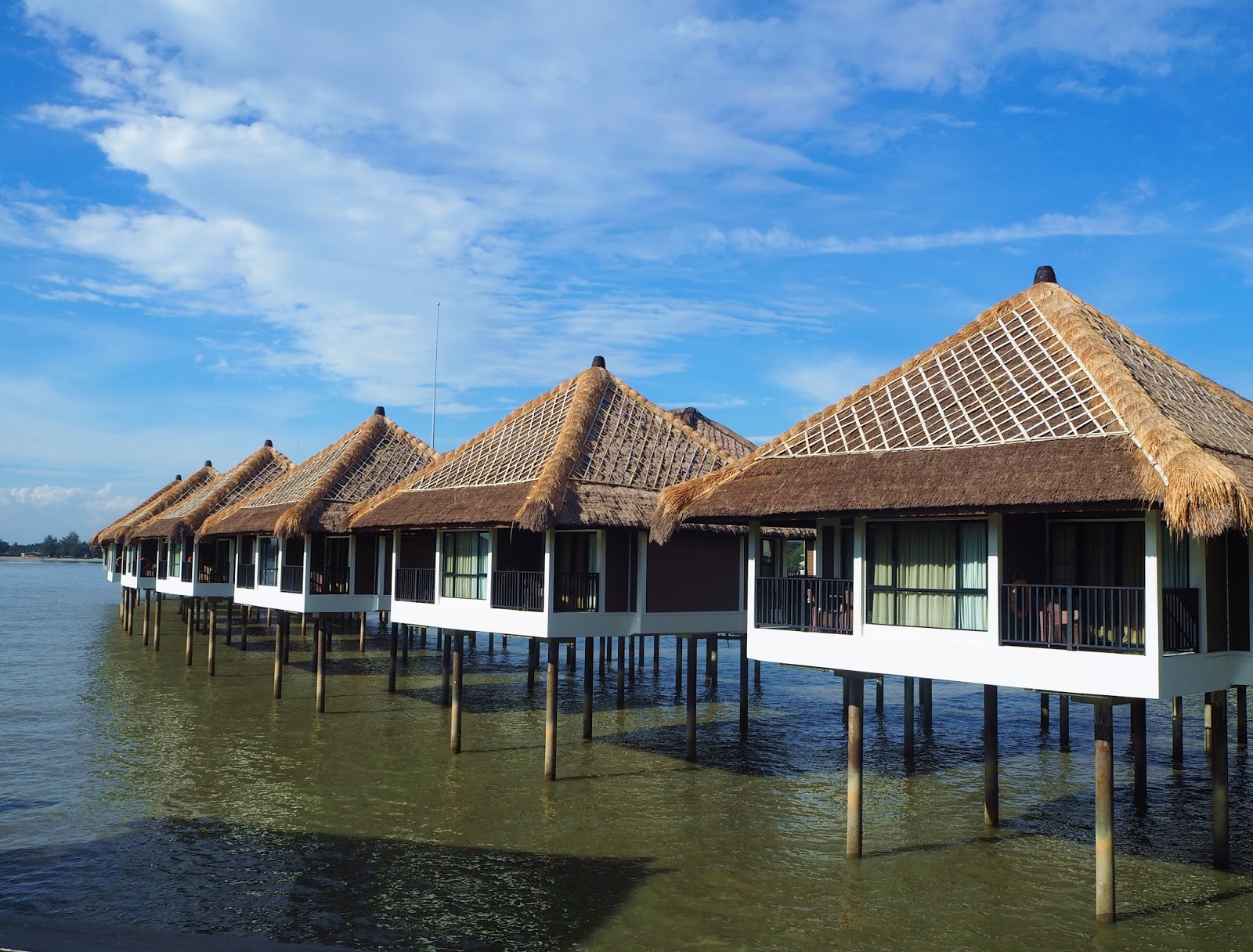 VinaTraveler's Blog: "AVANI Sepang Goldcoast Resort", A Must-Visit ...