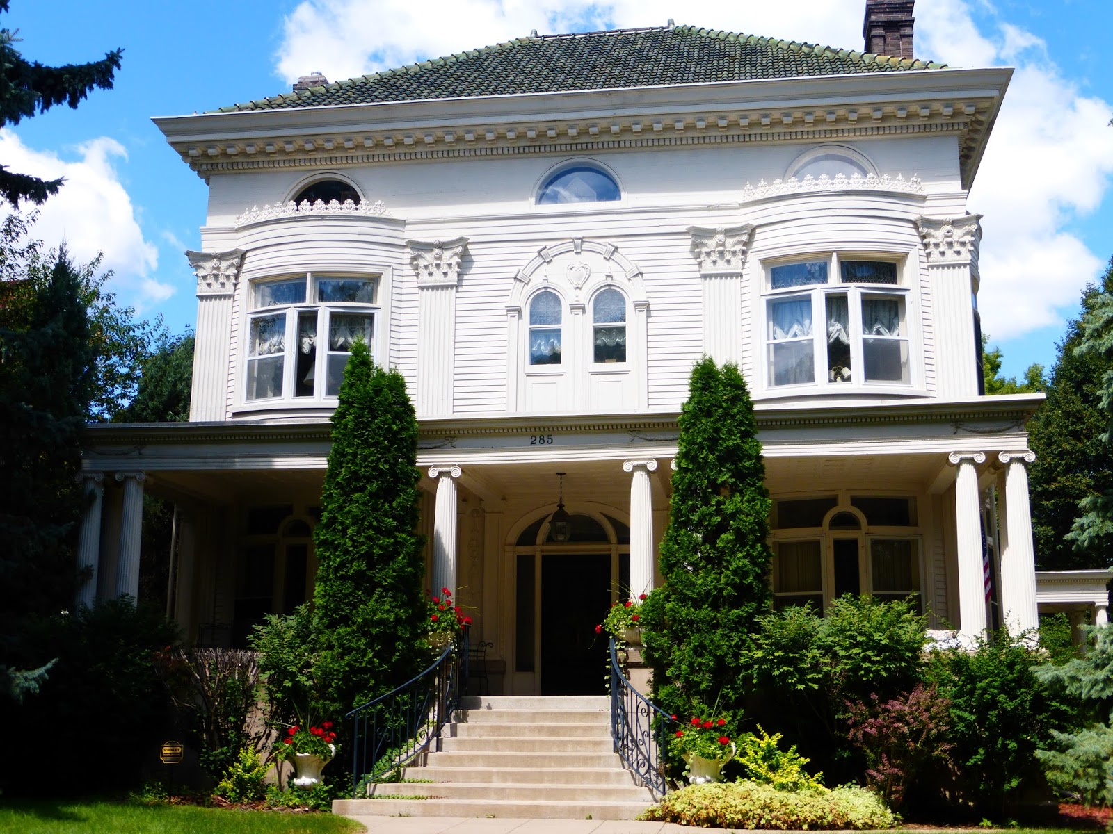 My Vintage Journeys: VICTORIAN HOMES OF SUMMIT AVENUE - SAINT PAUL ...