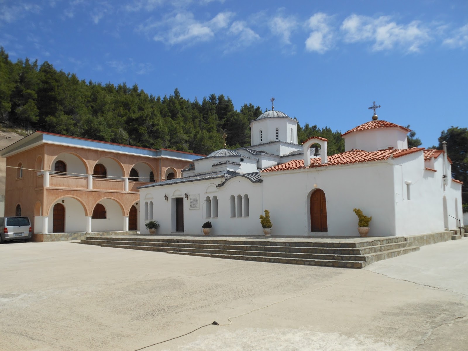 Ι.Μ. ΠΡΟΦΗΤΗ ΗΛΙΑ ΒΙΛΛΙΩΝ: Ιερά Μονή Προφήτη Ηλία Βιλλίων