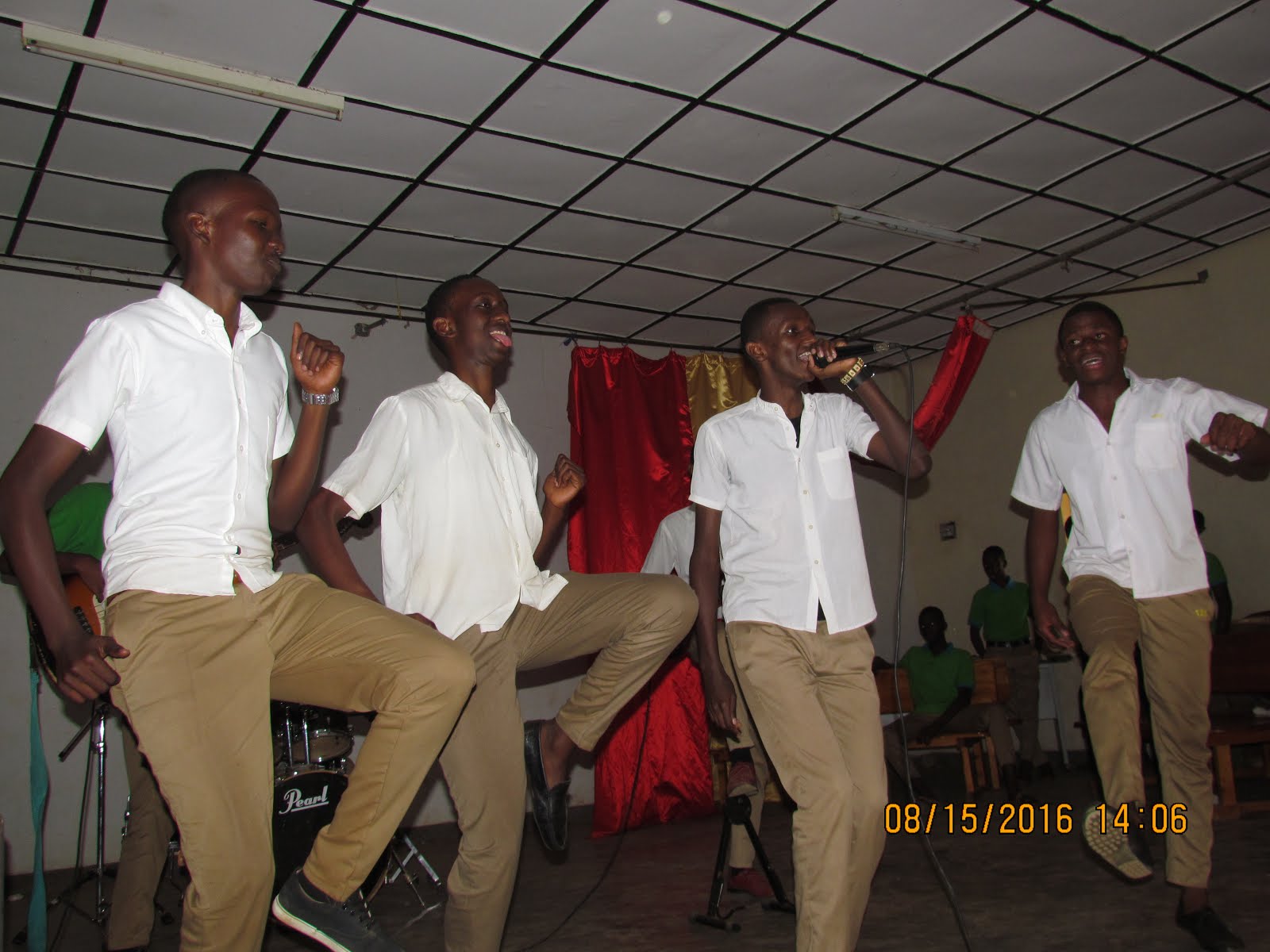 Good News Choir: Good Tour in High School started at Petit Seminaire St ...