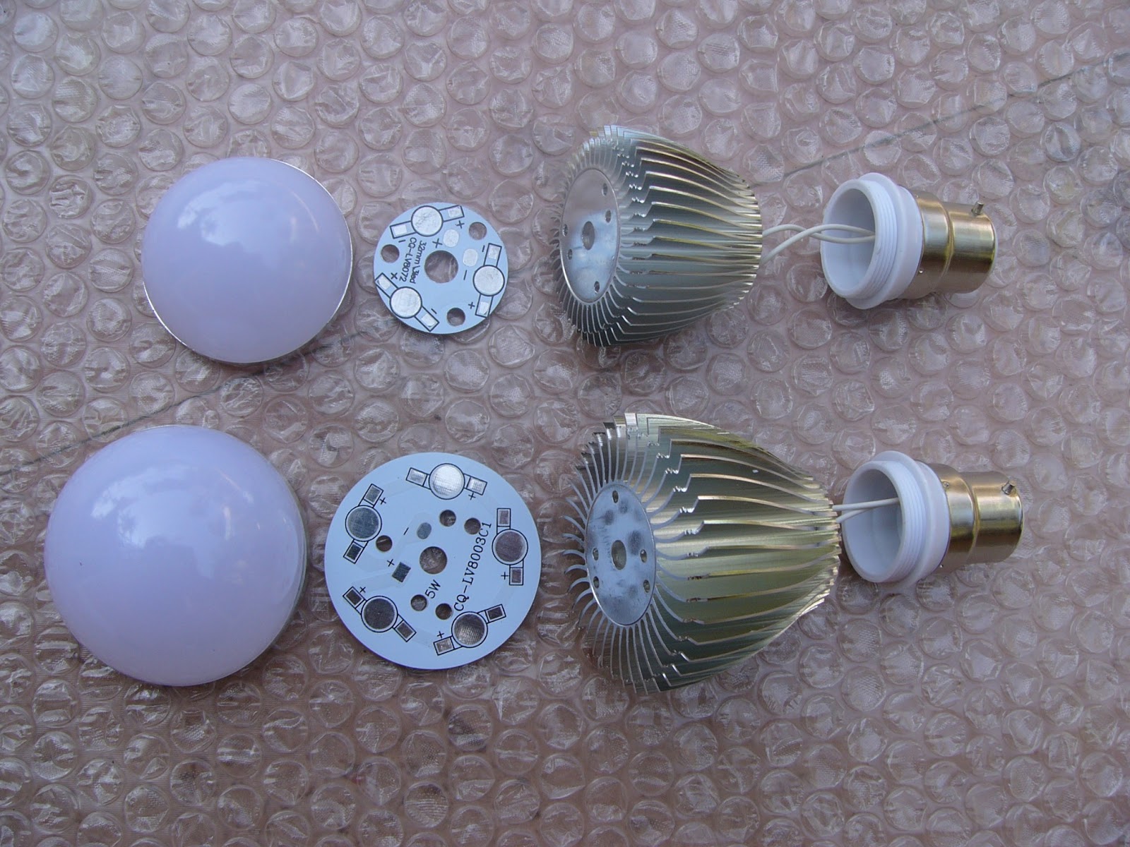 DIY Xpress: EASY CHEAP LED BULBS