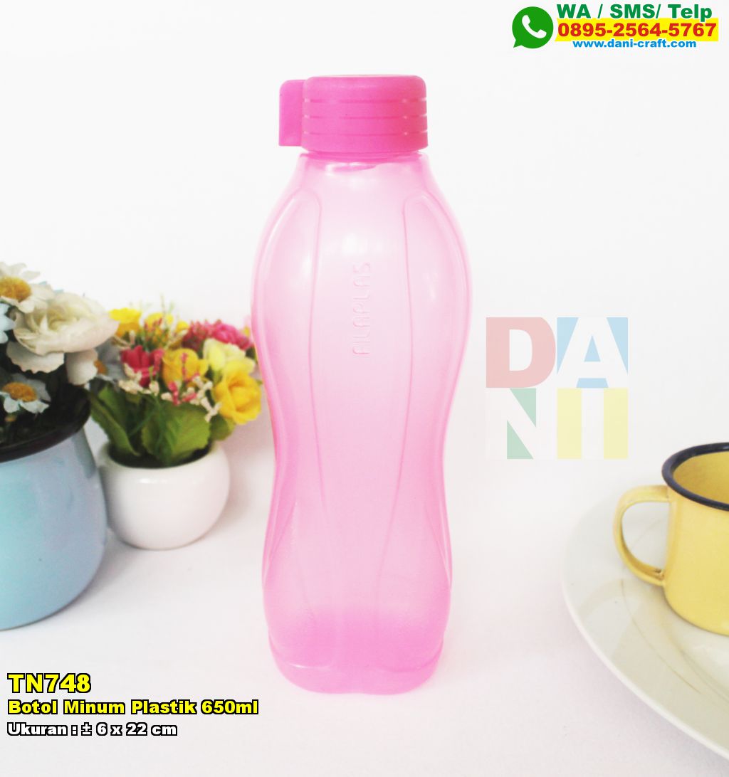 Botol Minum Plastik 650ml | Souvenir Pernikahan Botol Minum Plastik 650ml | Souvenir Pernikahan