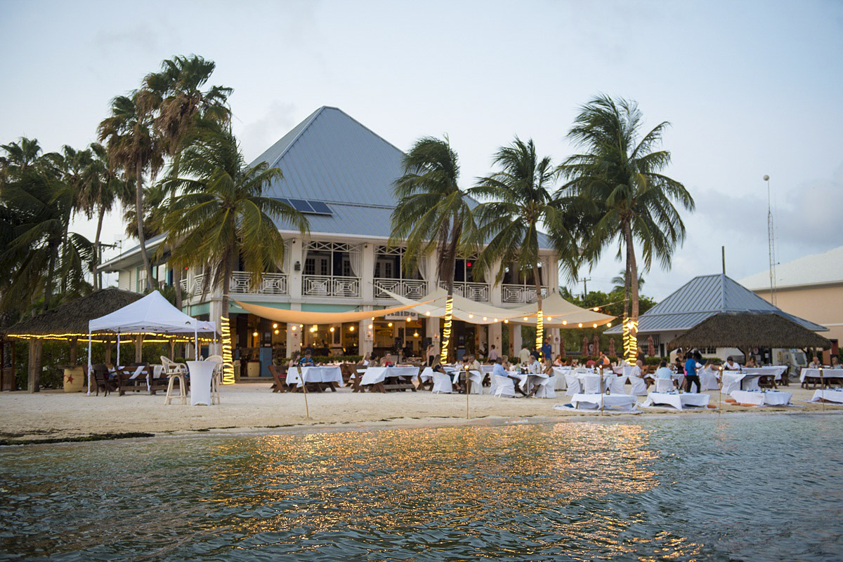 SILVER SANDS: Kaibo Yacht Club: A Cayman Favorite