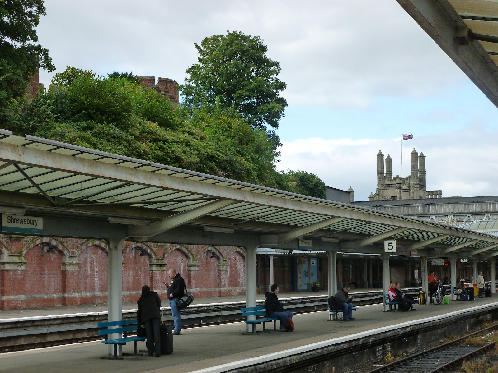 Today Around Coventry: September 2012