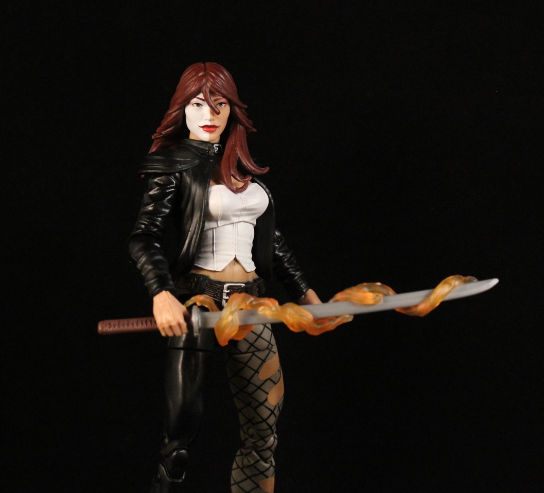 She's Fantastic: Marvel Legends - TYPHOID MARY!