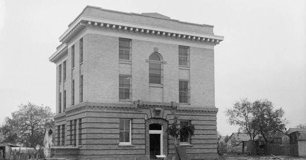 EL RRUN RRUN: THE CAMERON COUNTY CALABOOSE OVER TIME