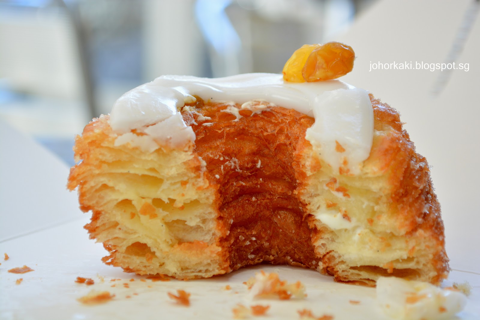 Cronut at Dominique Ansel Bakery, NYC New York |Tony Johor Kaki Travels ...