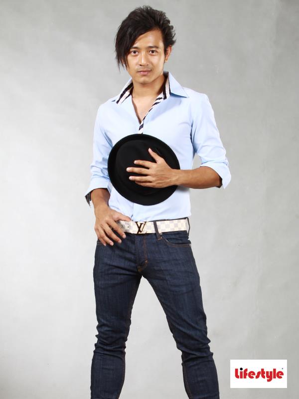 Moe Aung Yin (မိုးေအာင္ရင္) - www.burmesemodel.com