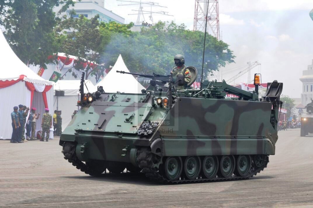 DEFENSE STUDIES: TNI AD Masih Menunggu Lagi Kiriman 100 M113 dari Belgia