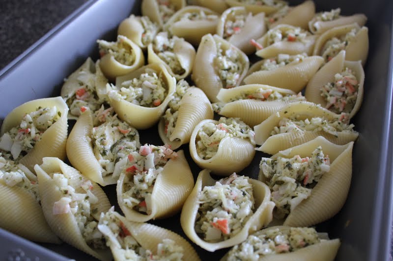 Oh Lordy!: Pesto Crab Stuffed Shells