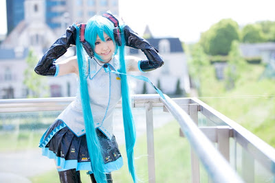 Operdion: Hatsune Miku Cosplay by MOMOIROREKU