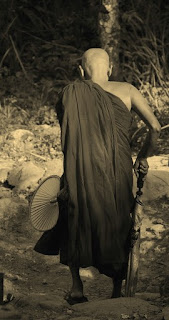 සුමතිපාල නා හිමි සෙනසුන් අරණ . . . Sumathipala Na Himi Senasun Arana ...