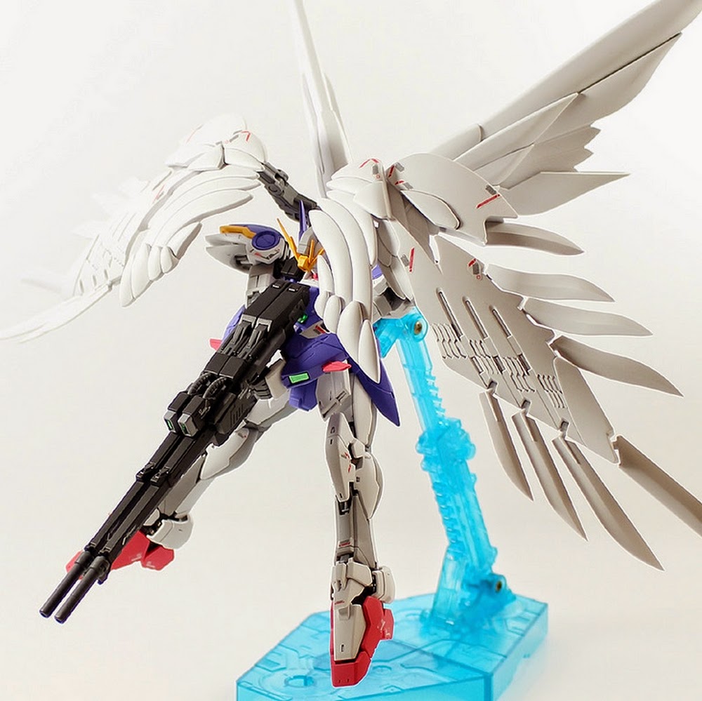 Painted Build: RG 1/144 Wing Gundam Zero Custom EW ver.