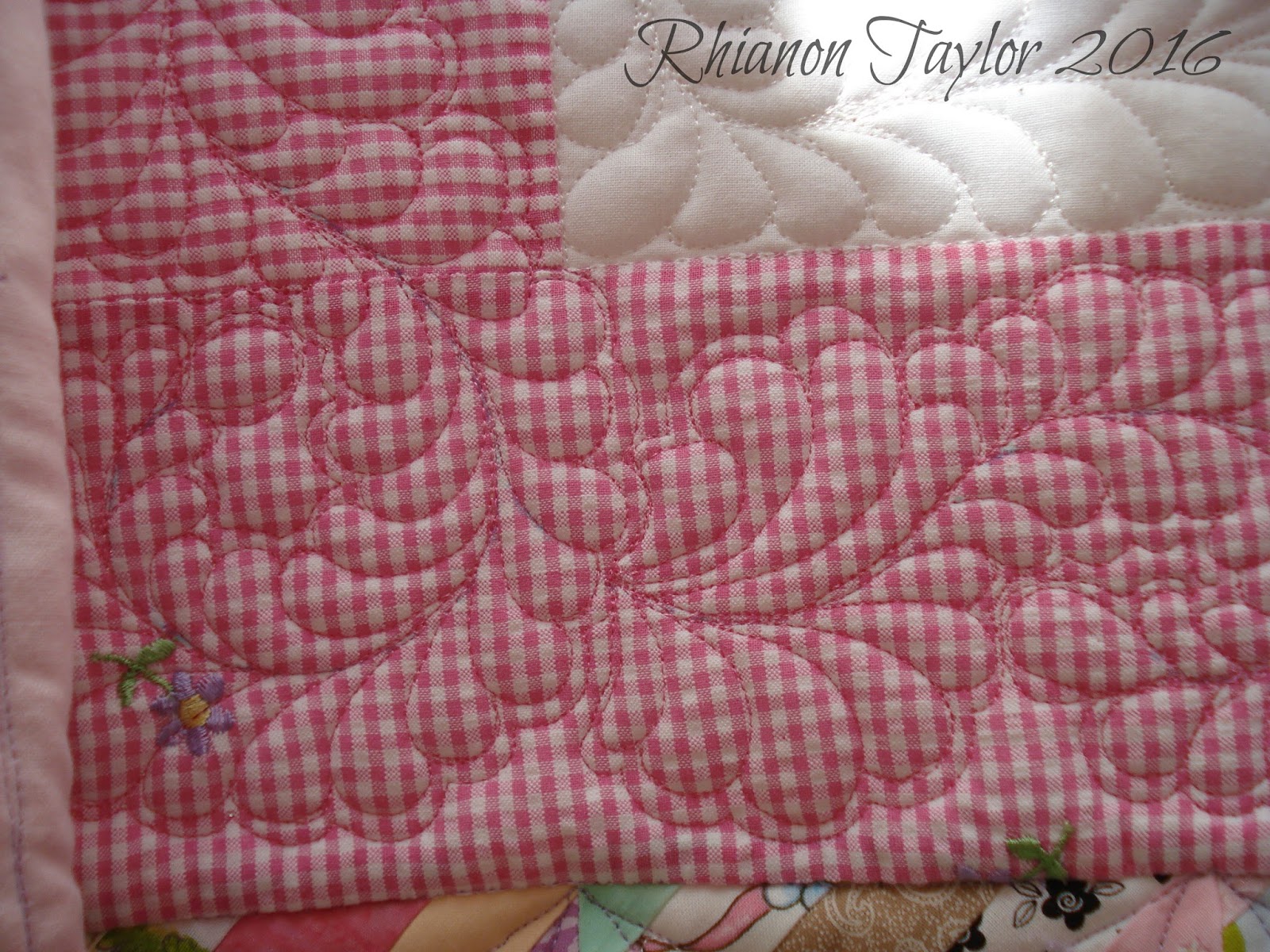 The Nifty Stitcher: Scrappy Strings Baby Quilt