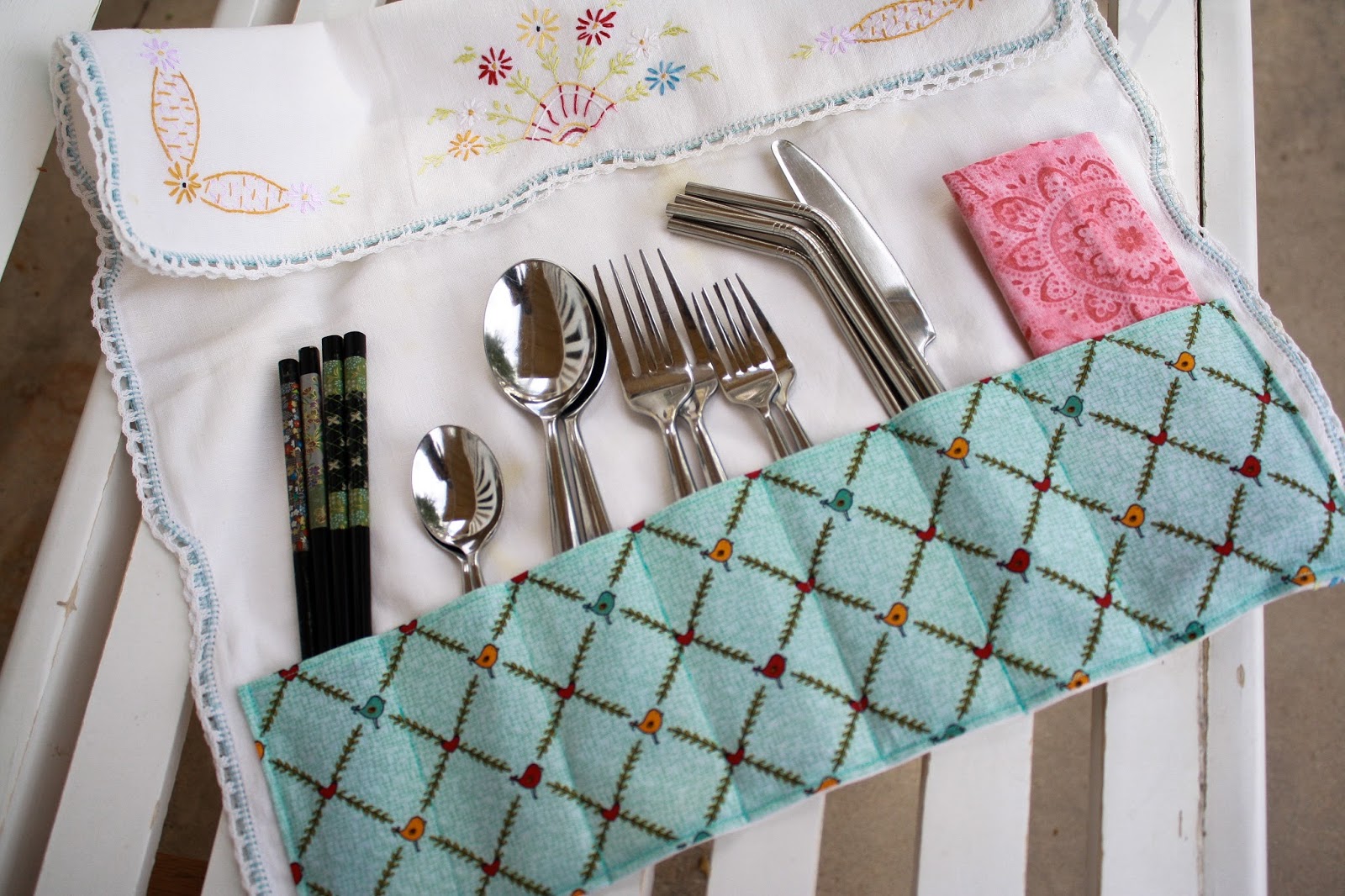 Simple Things Notebook: Make & Listen Along: Family Utensil Wrap