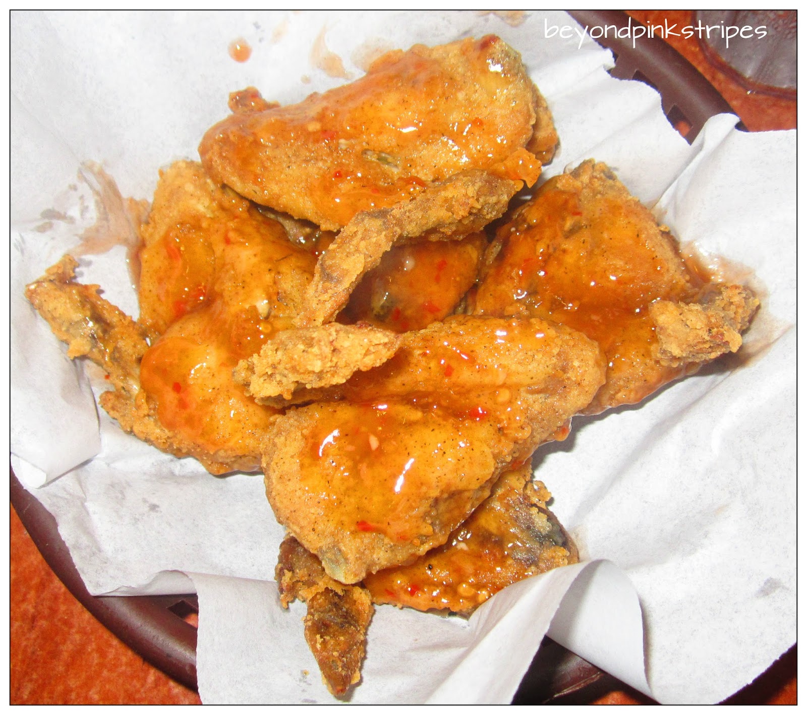 Beyond Pink Stripes: aVeneto Pizzeria Ristorante - Pizza, Pasta, Hero!