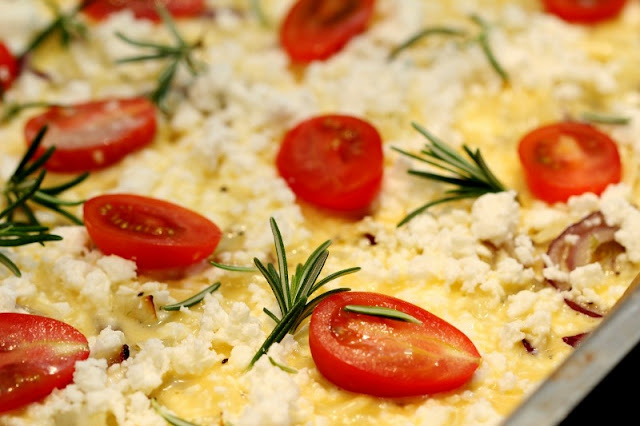 Två små kök: Vegetarisk ugnsomelett med fetaost, fänkål, squash och ...