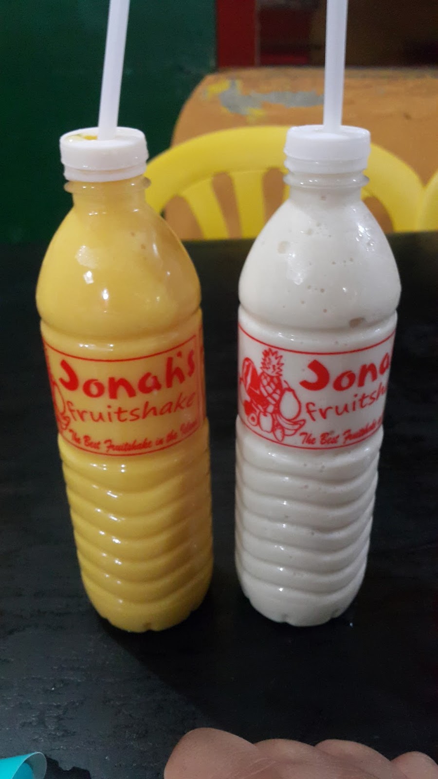 C what and where we Chow: Jonah's Milk Shake: A Shakes' Showdown!