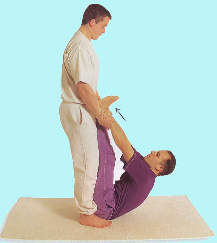 Traditional Thai Massage: Lessong Three:Both Legs & Back