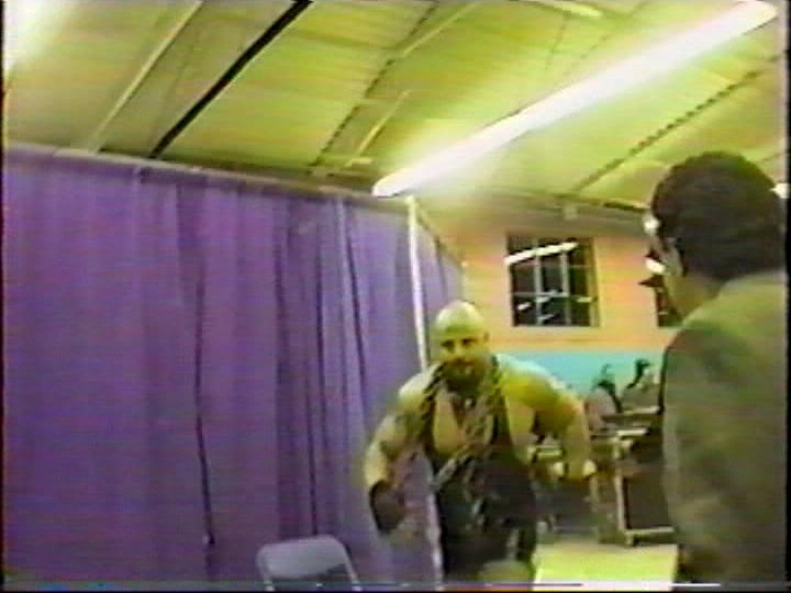 ProWresBlog: ECW 12/27/1996 - Brian Lee vs Pitbull #2