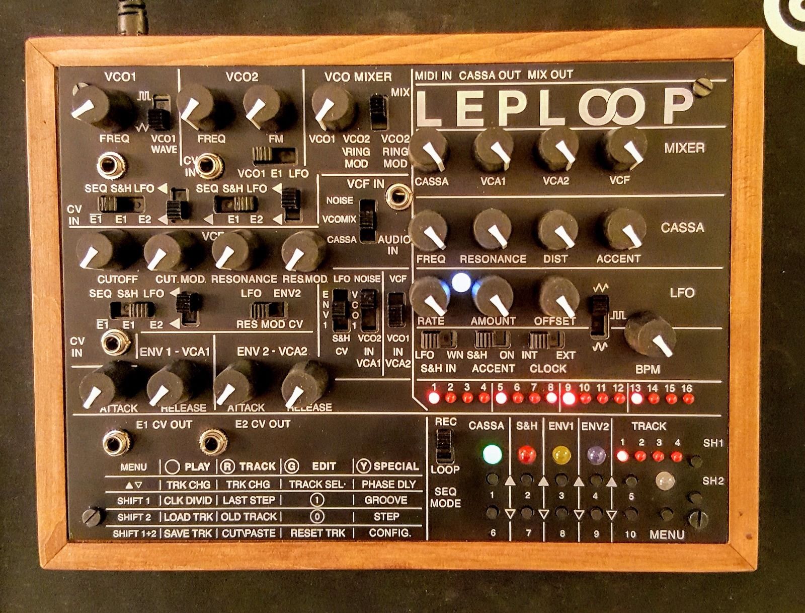 MATRIXSYNTH: LEPLOOP V2 Synthesizer, Sequencer, Drum Machine