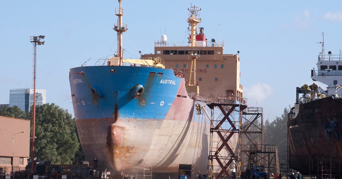 Defensa y Armas: Buque petrolero Austral ingresó a TANDANOR para su ...