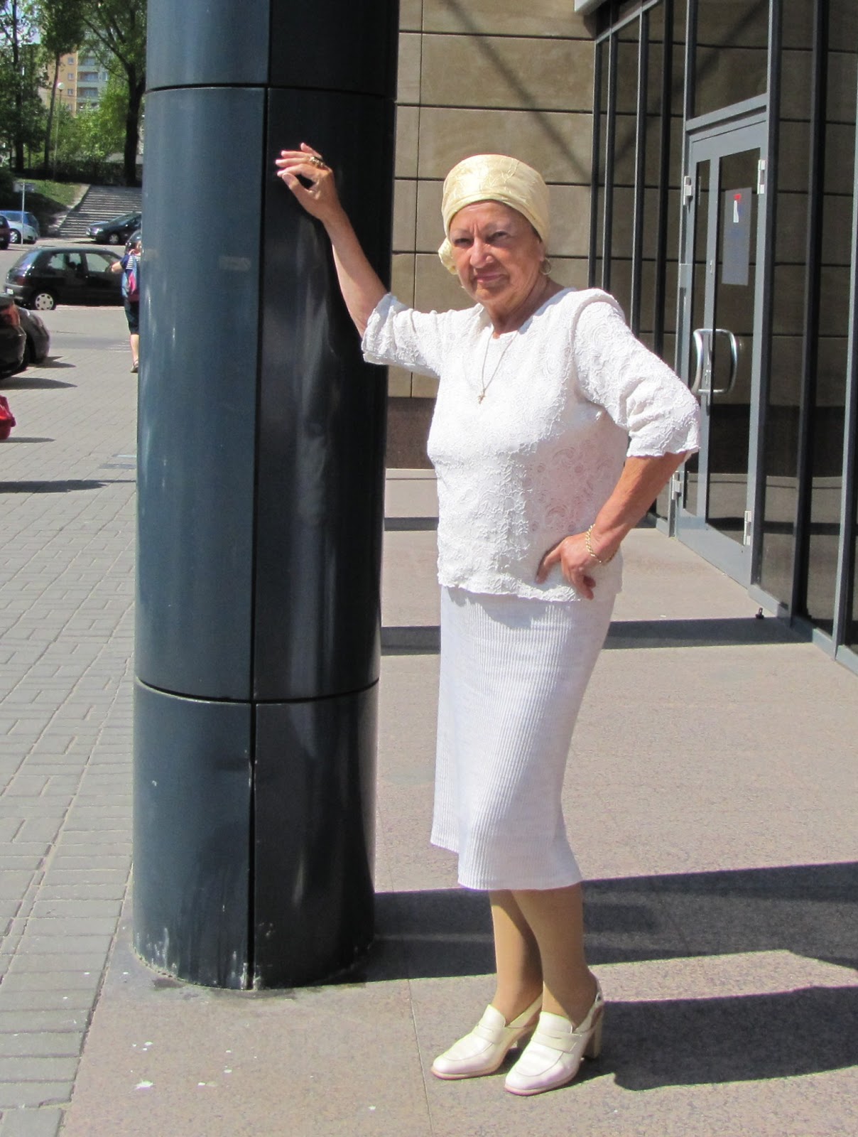 Jestem, bo mogę... Senior fashion/moda 50+, 60+, 70+...: Elegancja