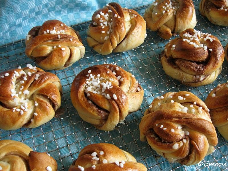 Moni bloggt!: Kanelknuter - norwegische Zimtknoten