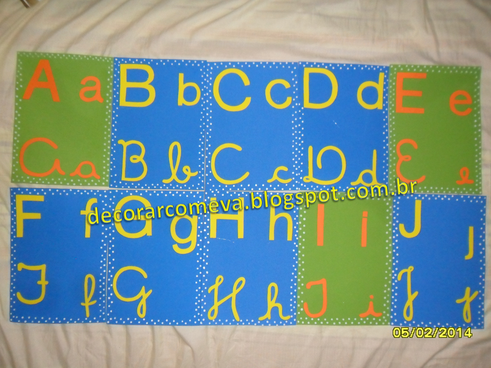 ANAUÊ Decoração em EVA: Cartaz com alfabeto
