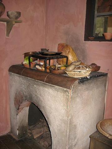 The Lost Fort: Room Sharing, Roman Style