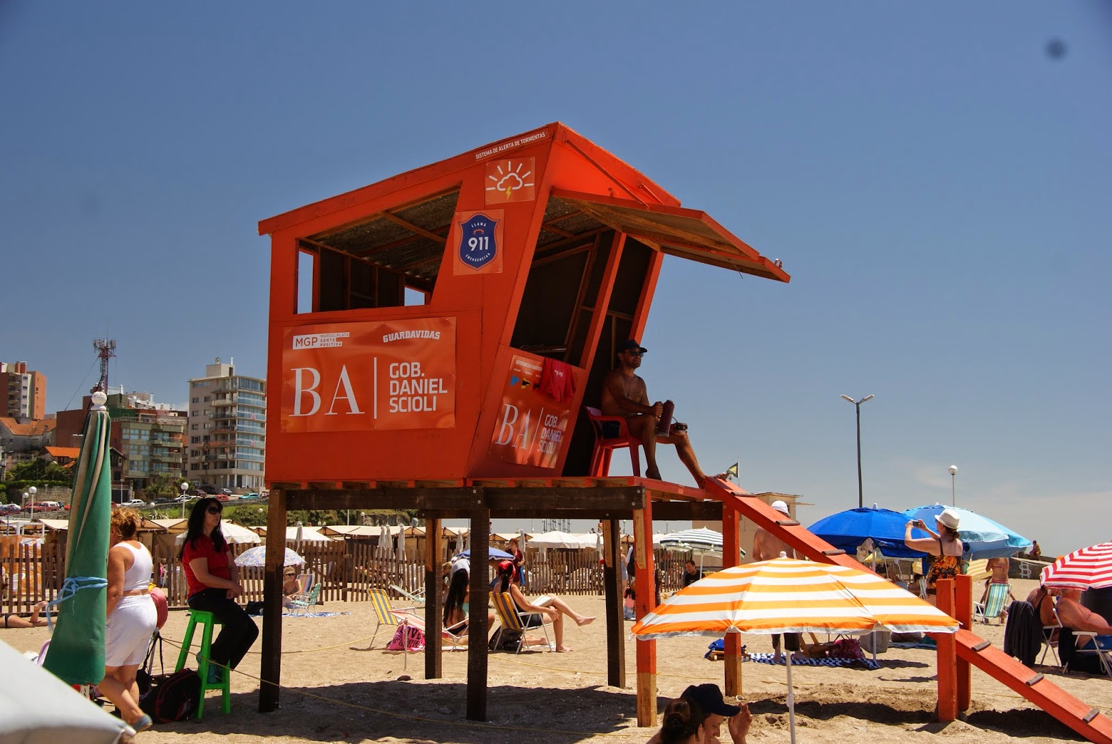 UNIÓN GUARDAVIDAS DE MAR (U.G.M)