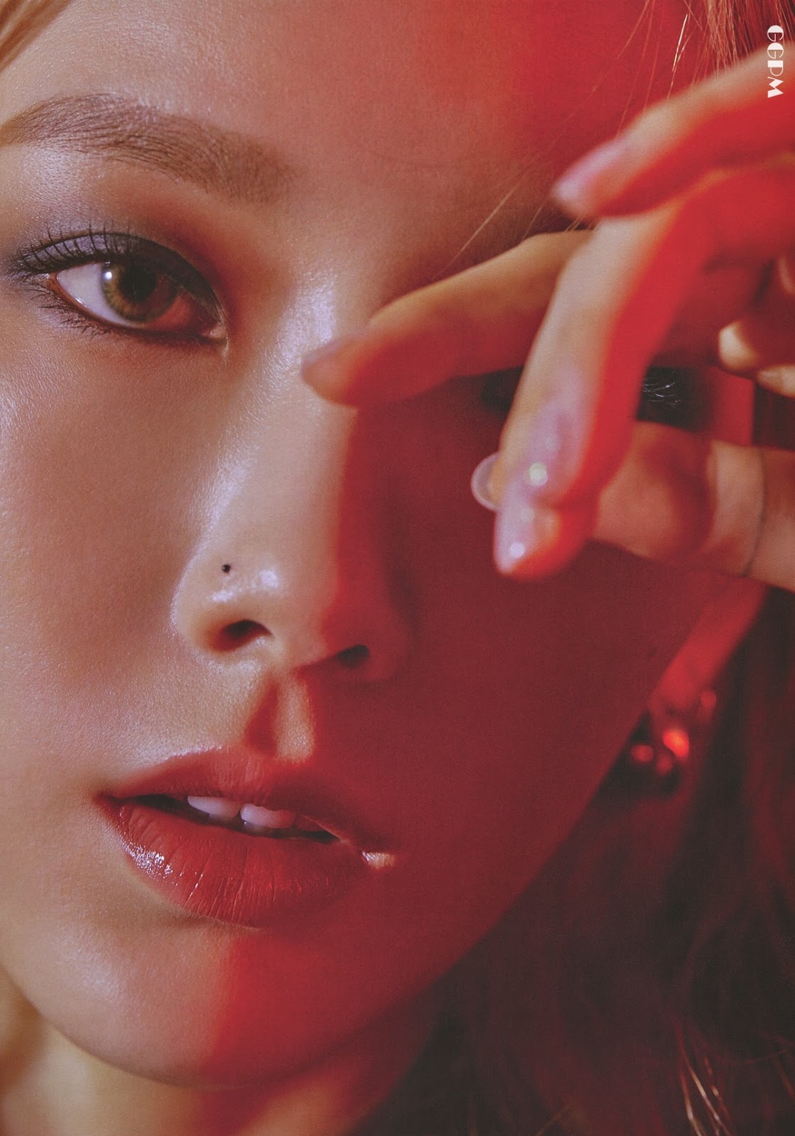 TAEYEON The 2nd ALBUM 'PURPOSE' (Deluxe Edition) BOOKLET #2 | GGPM