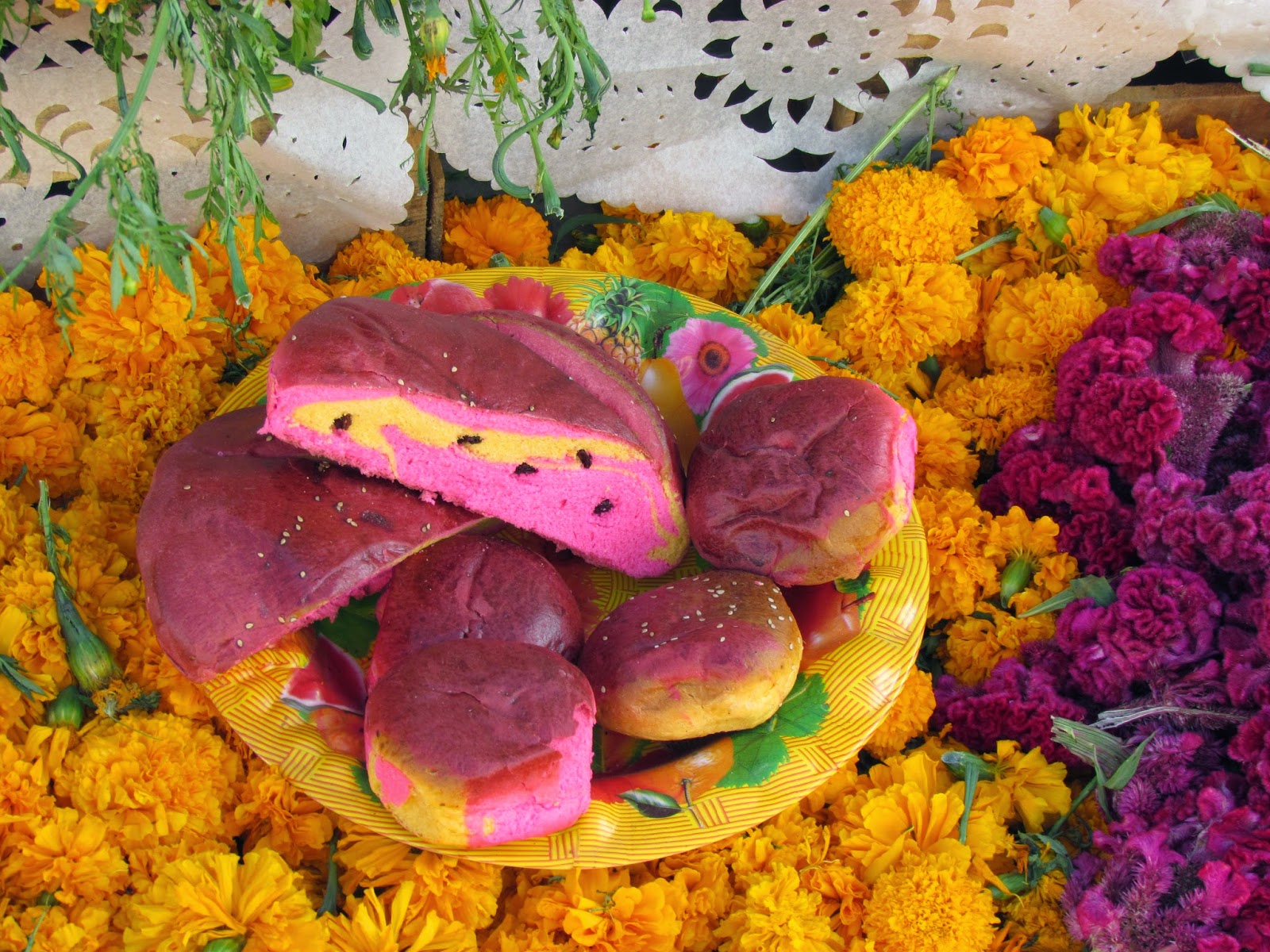 Flavors of the Sun: Day of the Dead 2014: Symbolism and Colors