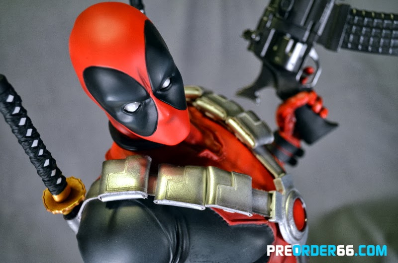 PREORDER66: Sideshow Exclusive Deadpool Premium Format Figure Review