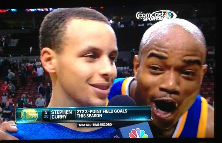 The Basketball Machine: Jarrett Jack video bombs Stephen Curry.