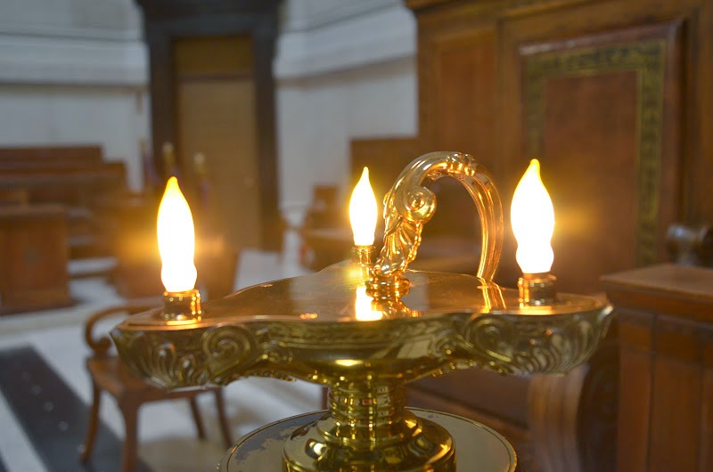 The Midnight Freemasons: Freemasonry's Obsession With Empty Chairs