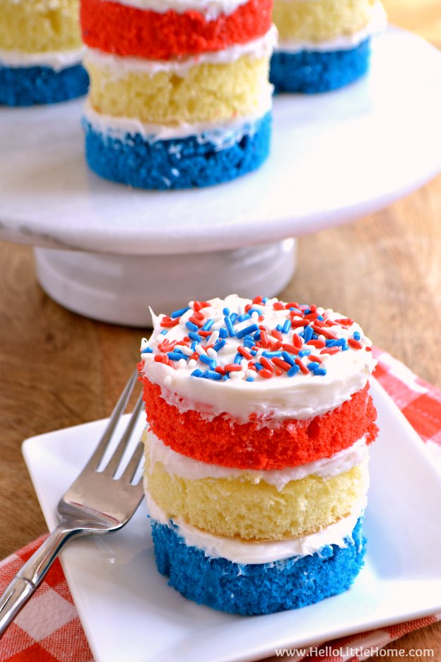 RED, WHITE, AND BLUE MINI CAKES - NEWS RECIPES