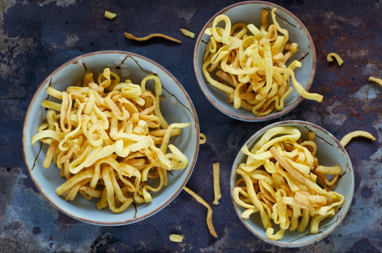 Indonesian Medan Food: Kripik Ubi Rambat Keju (Sweet Potatoe Crackers)