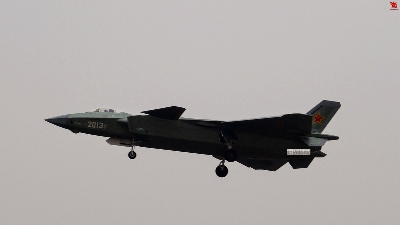 China Defense Blog: Photos of the day: J20 prototype 2017 conducts its ...