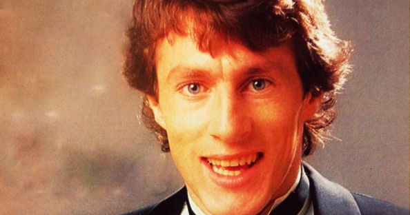 SO FASHION. Luis Fernandez.