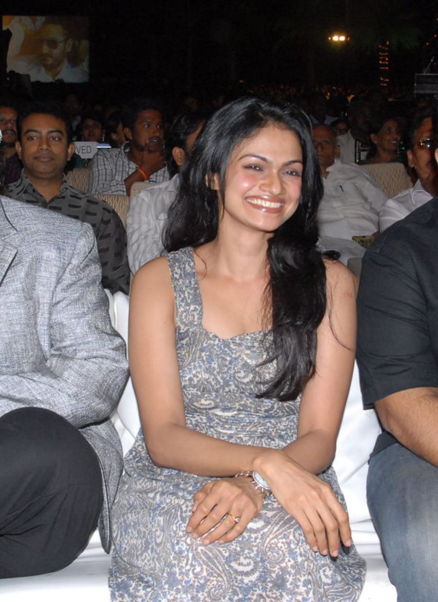 Singer Suchitra at Naayak Movie Audio Launch | Tollywoodtv